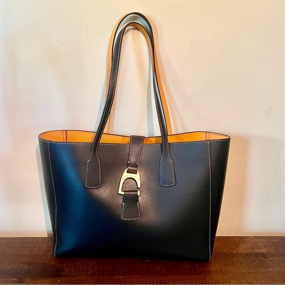 Dooney & Bourke | Bags | Authentic Dooney Bourke Black Leather ...